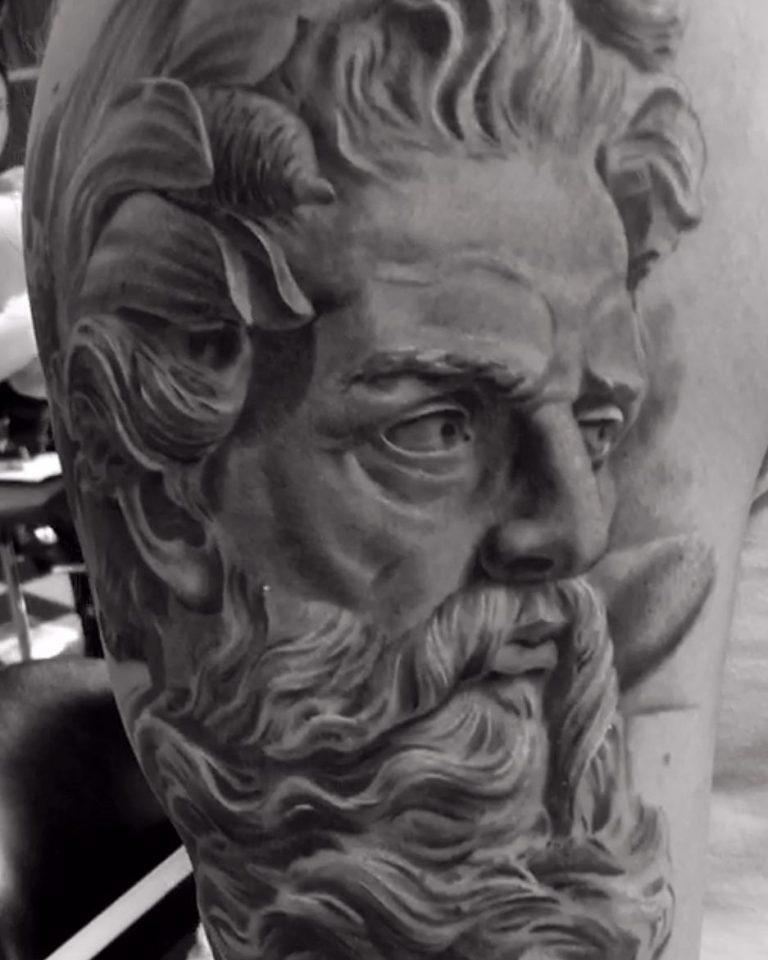 These Ancient Greek and Roman Art Tattoos are Amazing » Design You ...