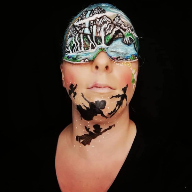 Woman Spends Up to 11 Hours Turning Herself Into the Most Stunning ...