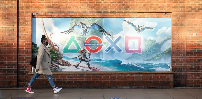 Sony’s Iconic PlayStation Shapes Take Over London Tube Station for UK ...