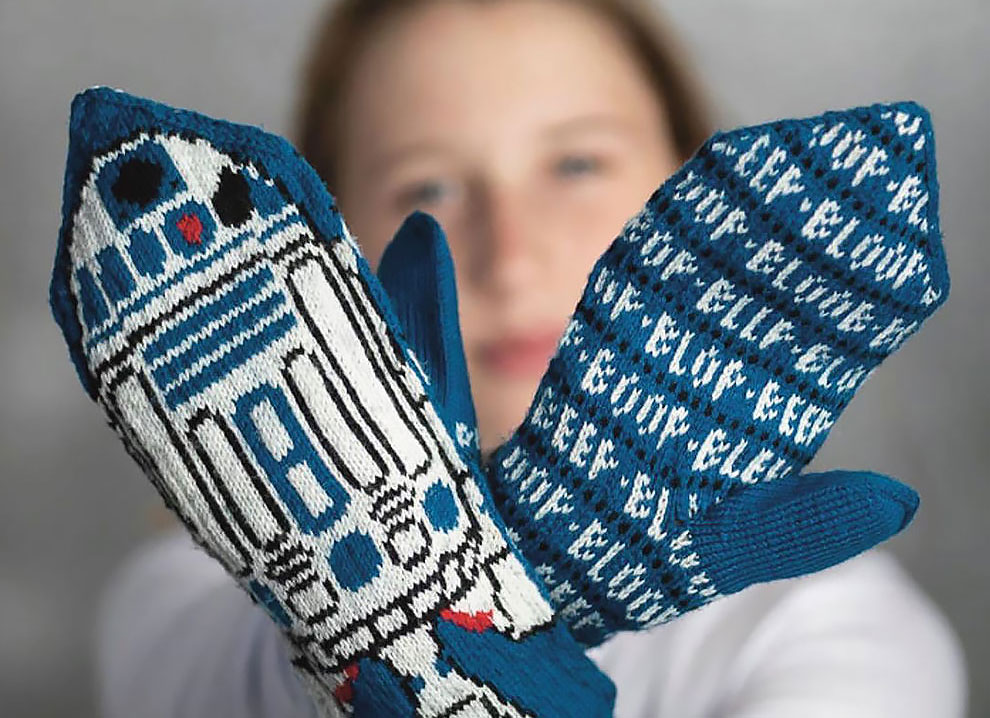“Star Wars: Knitting the Galaxy”: The Official Star Wars Knitting ...
