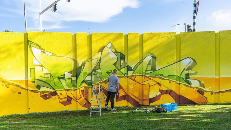 Every Year, Graffiti Artists Turn This Traffic Circle Into Amazing ...