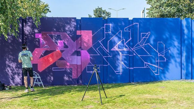 Every Year, Graffiti Artists Turn This Traffic Circle Into Amazing ...