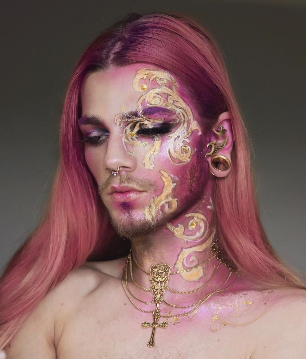 Makeup Artist Uses His Face And Body As A Canvas To Recreate Famous ...