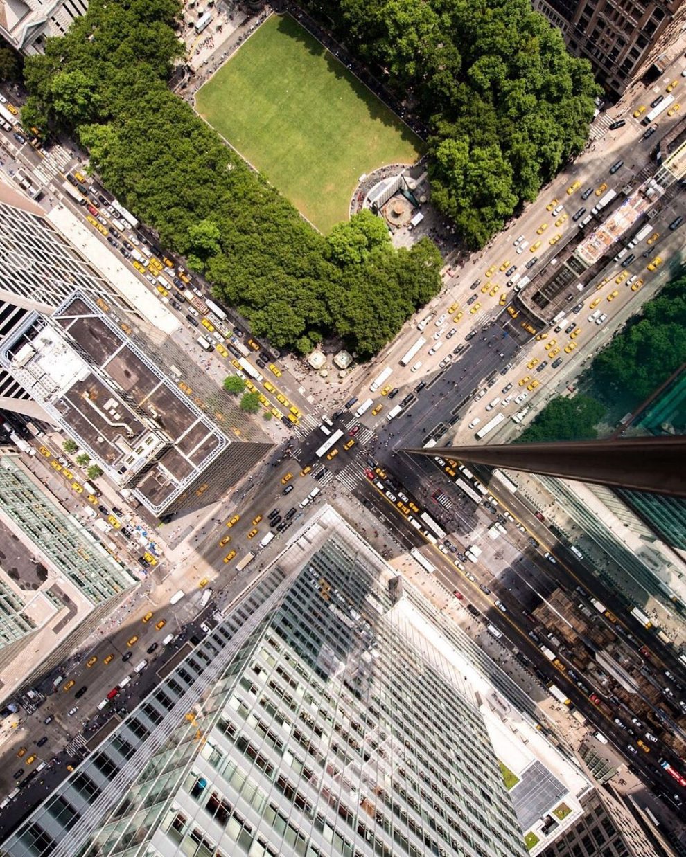 Stunning Aerial Photographs Find The “Hidden City” Inside New York City ...