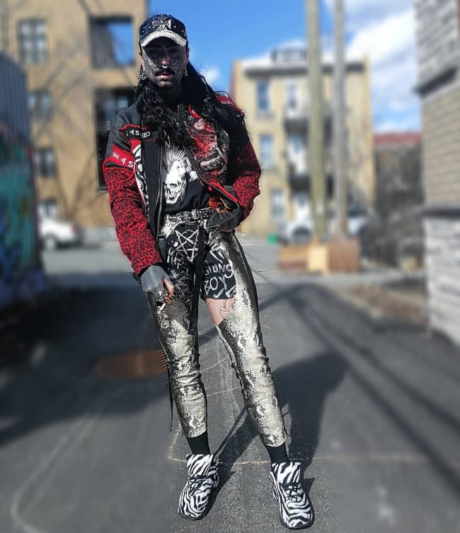 A Canadian Artist Is Transforming His Look with Extreme Plastic ...