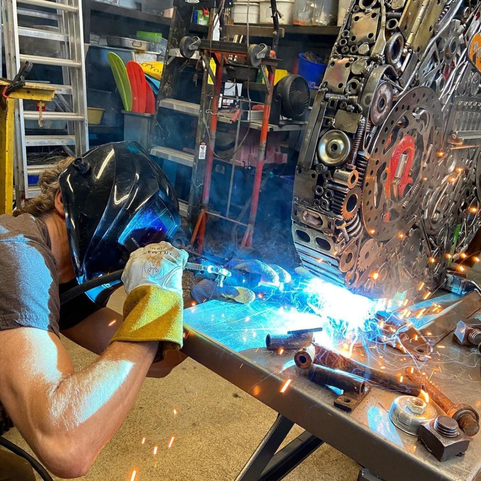 American Artist Brings Recycled Materials Back To Life, Here Are Some ...