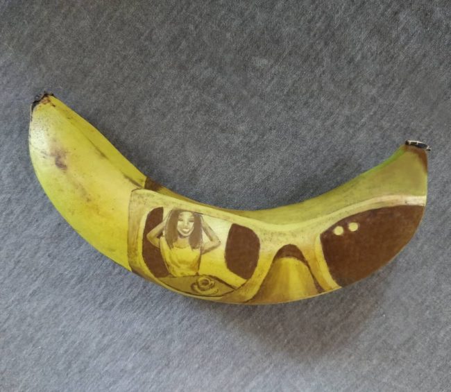 This Artist Creates Amazing Banana Art Made by Poking and Bruising the ...