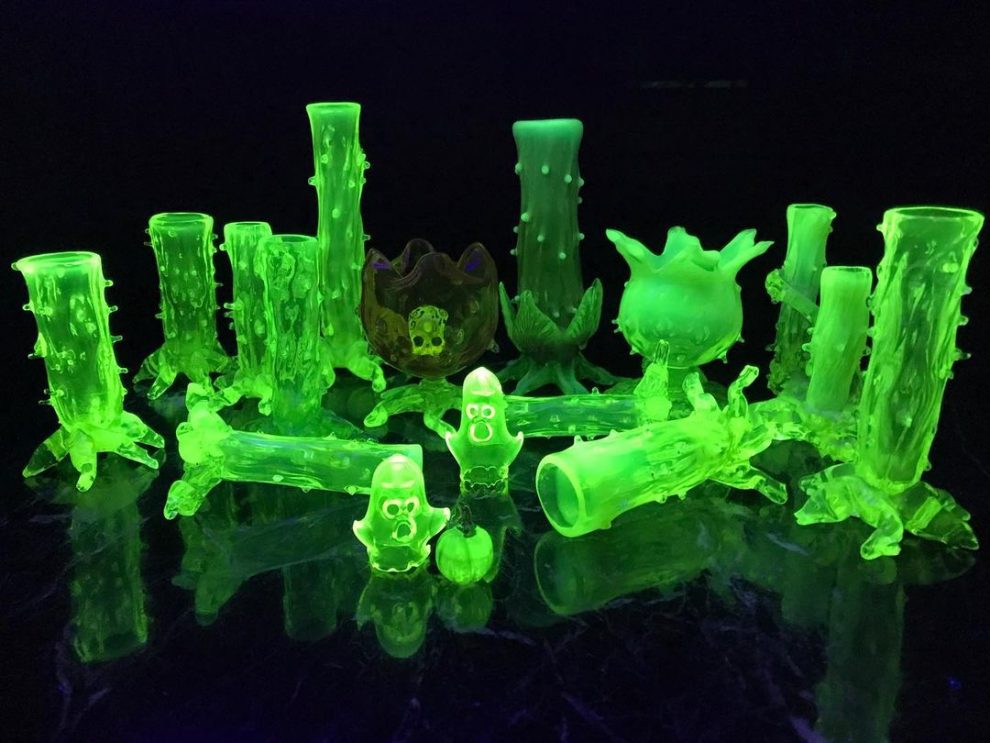 Uranium Glass – Collectible Radioactive Glassware From a Bygone Era ...