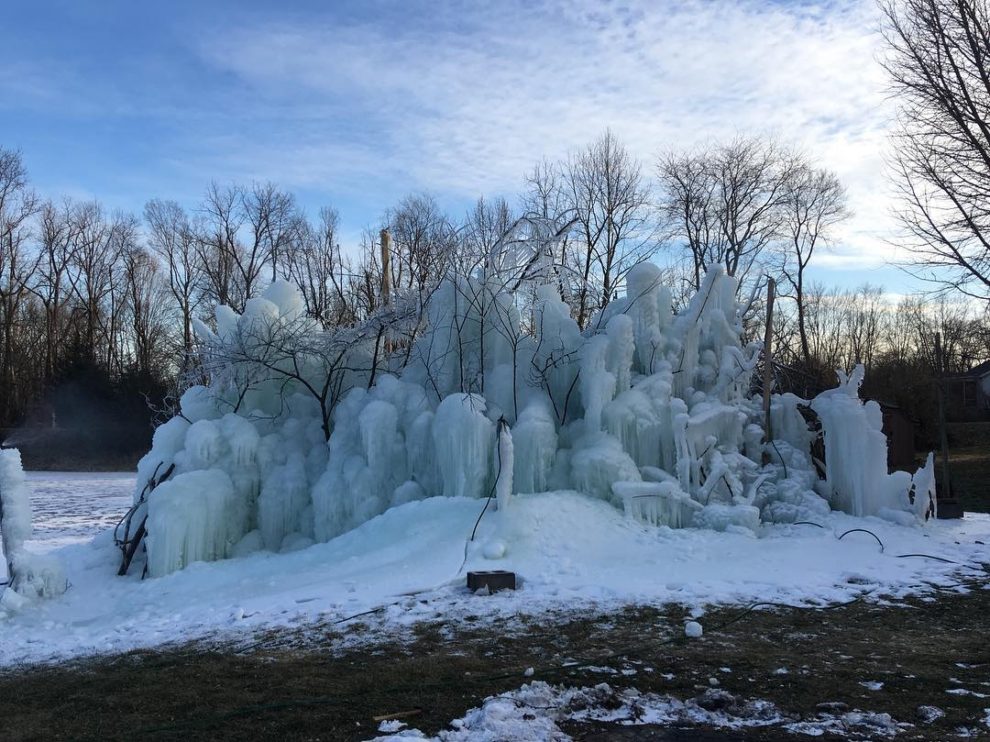 This Family Has Been Creating Beautiful Ice Trees Every Christmas, for ...