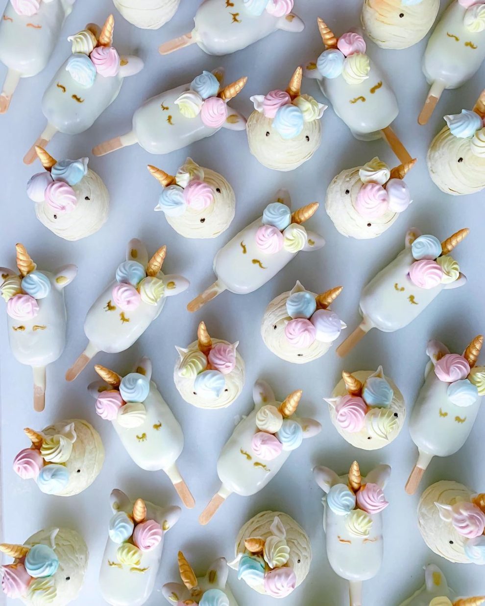 Sweet Bakery in Pastel Colors » Design You Trust — Design Daily Since 2007