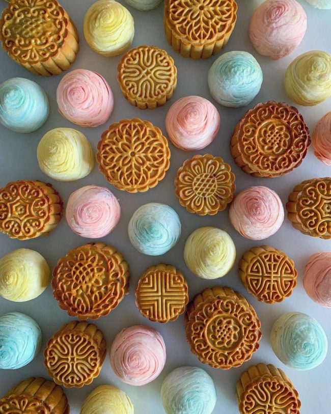 Sweet Bakery in Pastel Colors » Design You Trust — Design Daily Since 2007