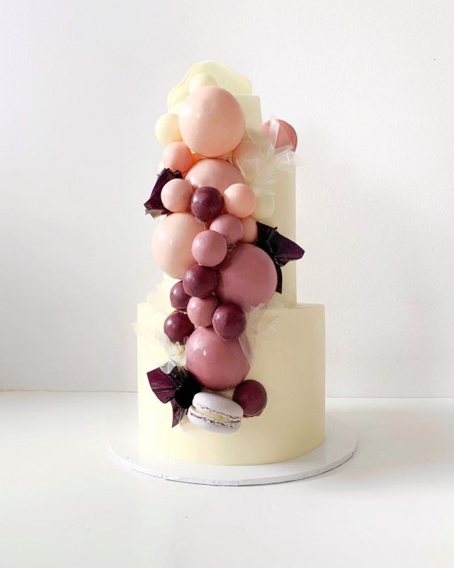 Sweet Bakery in Pastel Colors » Design You Trust — Design Daily Since 2007