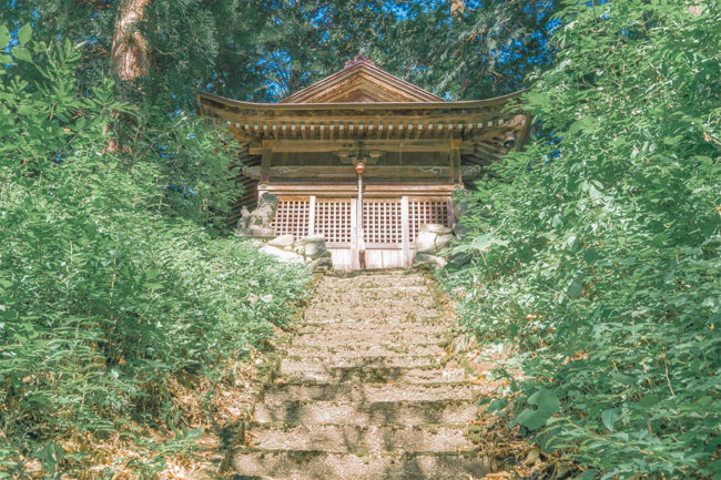 Photographer Finds Charming Japanese Countryside Scenes that Look Right ...