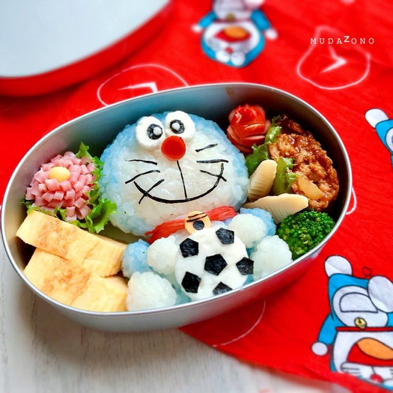 Japanese Artist Makes Bento Boxes With Popular Anime Characters ...