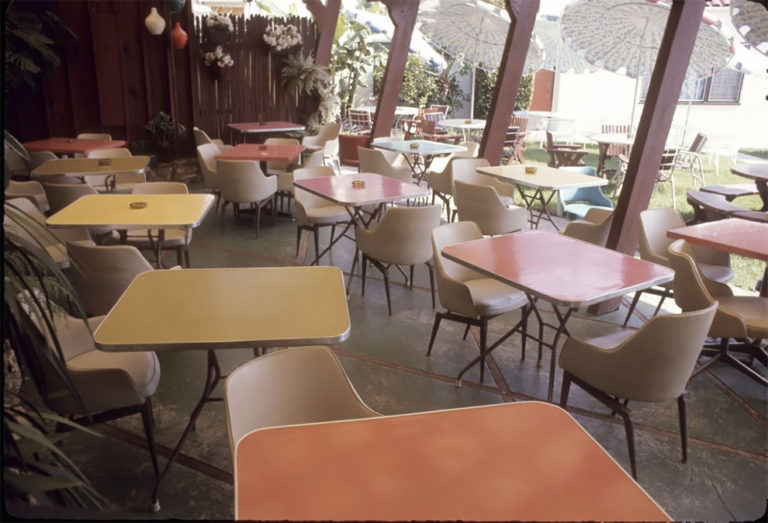 Beautiful Photographs of Cheap Motels in 1970s America » Design You ...