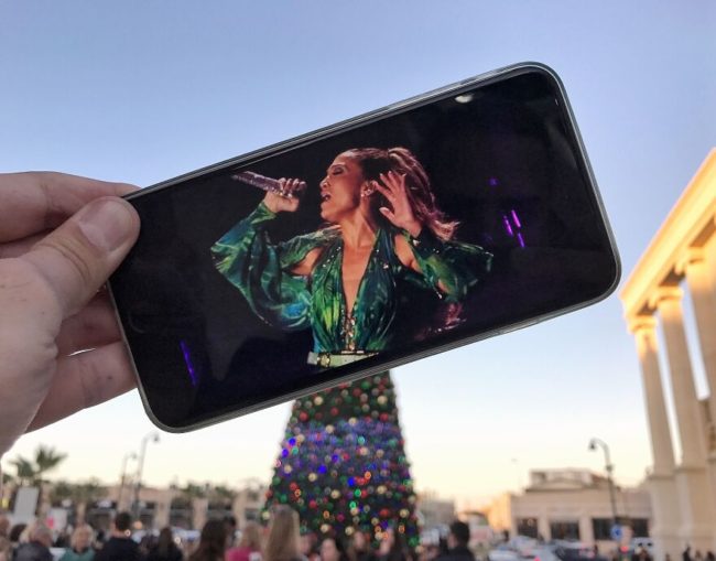 Artist Brings Everyday Objects To Life With Smartphone And No Editing ...