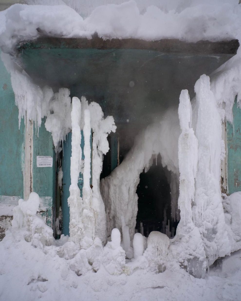 “Frozen Apartments of Vorkuta”: Incredible Photos from The Heart of The ...