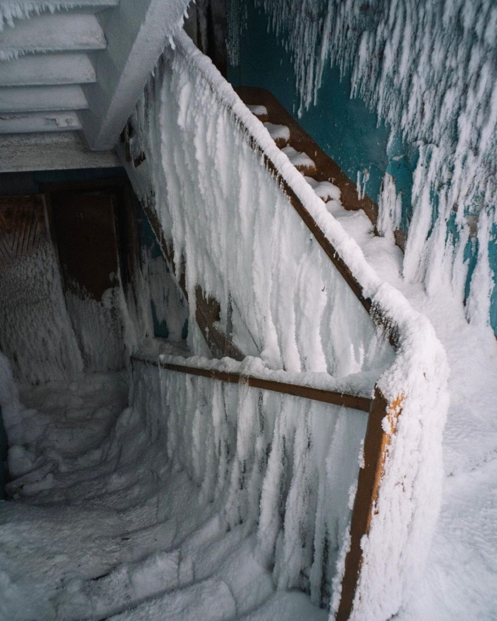 “Frozen Apartments of Vorkuta”: Incredible Photos from The Heart of The ...