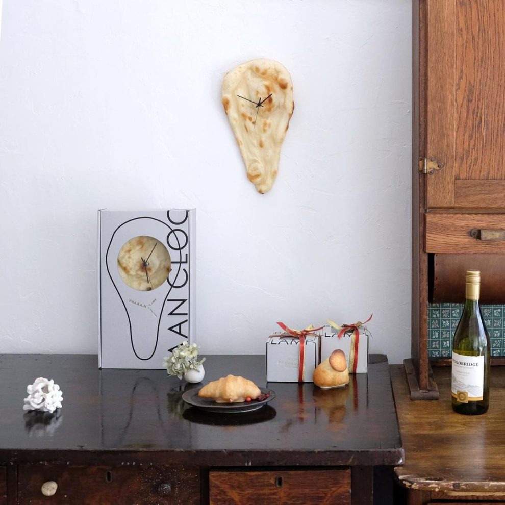 New Naaan Bread Clocks Made from Real Bread Take Inspiration from Dali ...