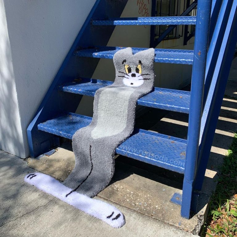 Artist Makes Awesome Flat Cat Stair Runner Rug Inspired by “Tom and ...