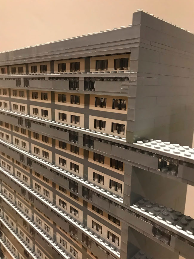 Artist Spent 2 Years and 10,000 Lego Pieces Building This Brutalist ...