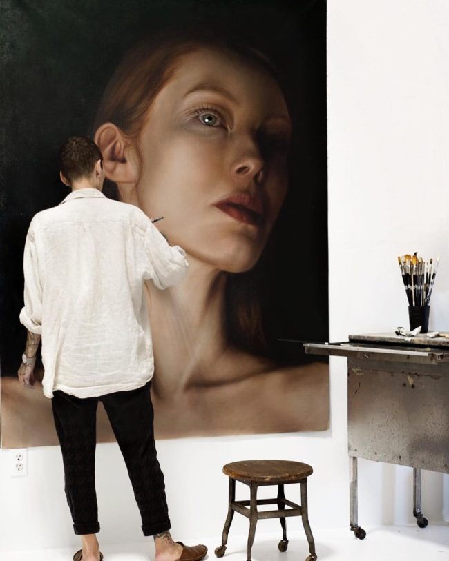 This Artist Paints In A Hyperrealistic Style And Some Of Her Works Look ...