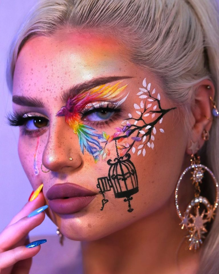 This Artist Uses Makeup To Create Art On Her Face » Design You Trust ...