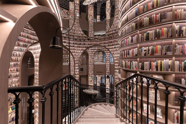 Mirrored Ceiling Makes Bookstore Look Like an Infinite Library » Design ...