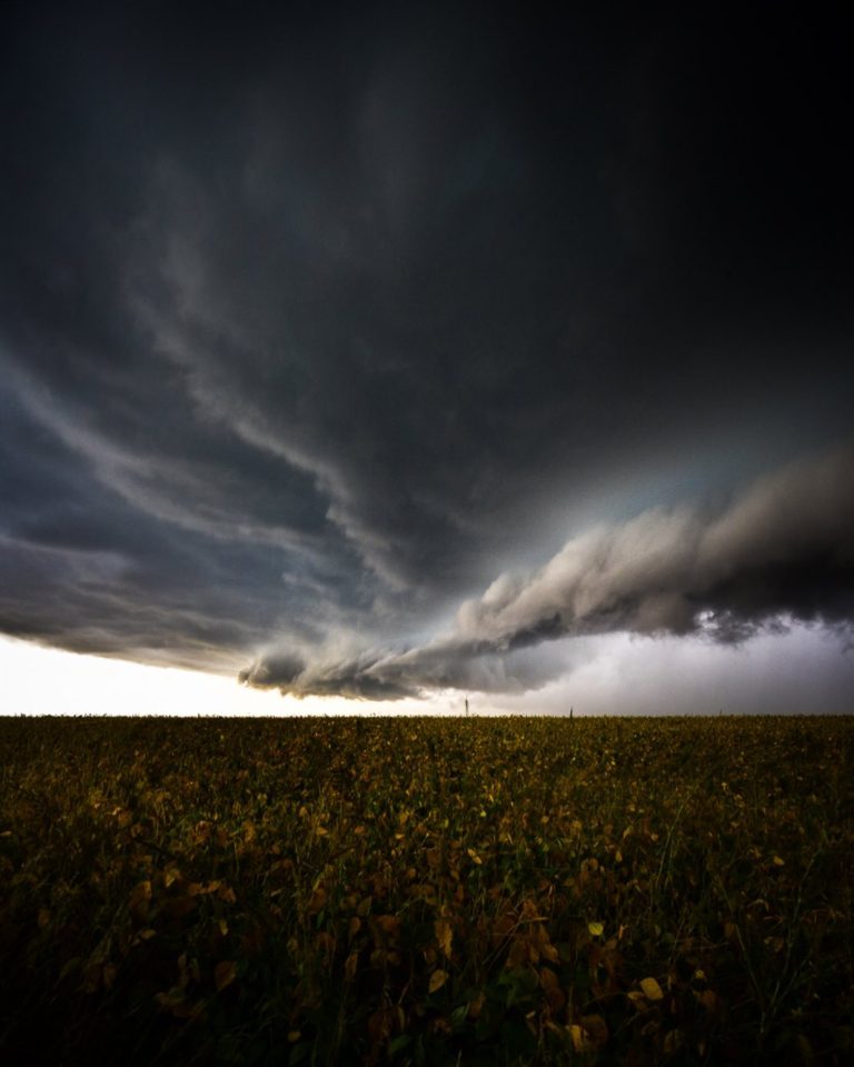 “Into the Storm…”: Daredevil Photographer Captures Incredible Storm ...