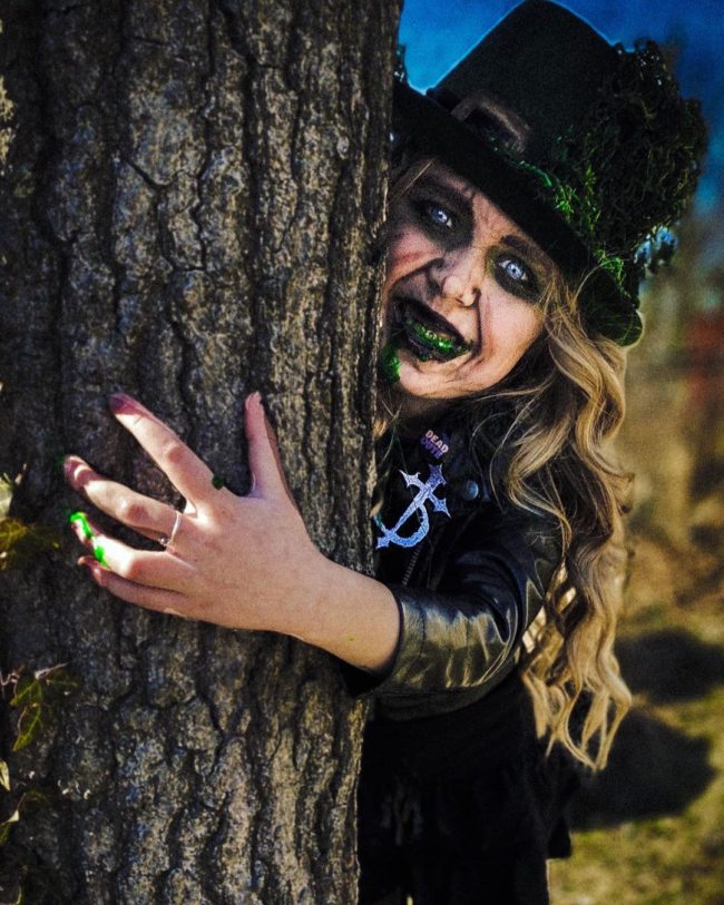 A Horror–mad Seven-Year-Old Girl Has Ditched Disney Princesses to ...