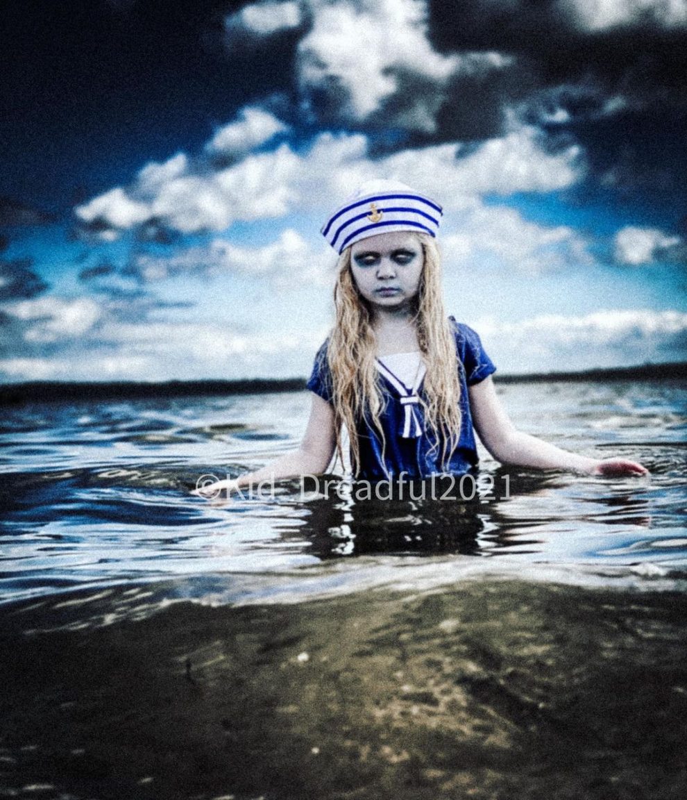 A Horror–mad Seven-Year-Old Girl Has Ditched Disney Princesses to ...