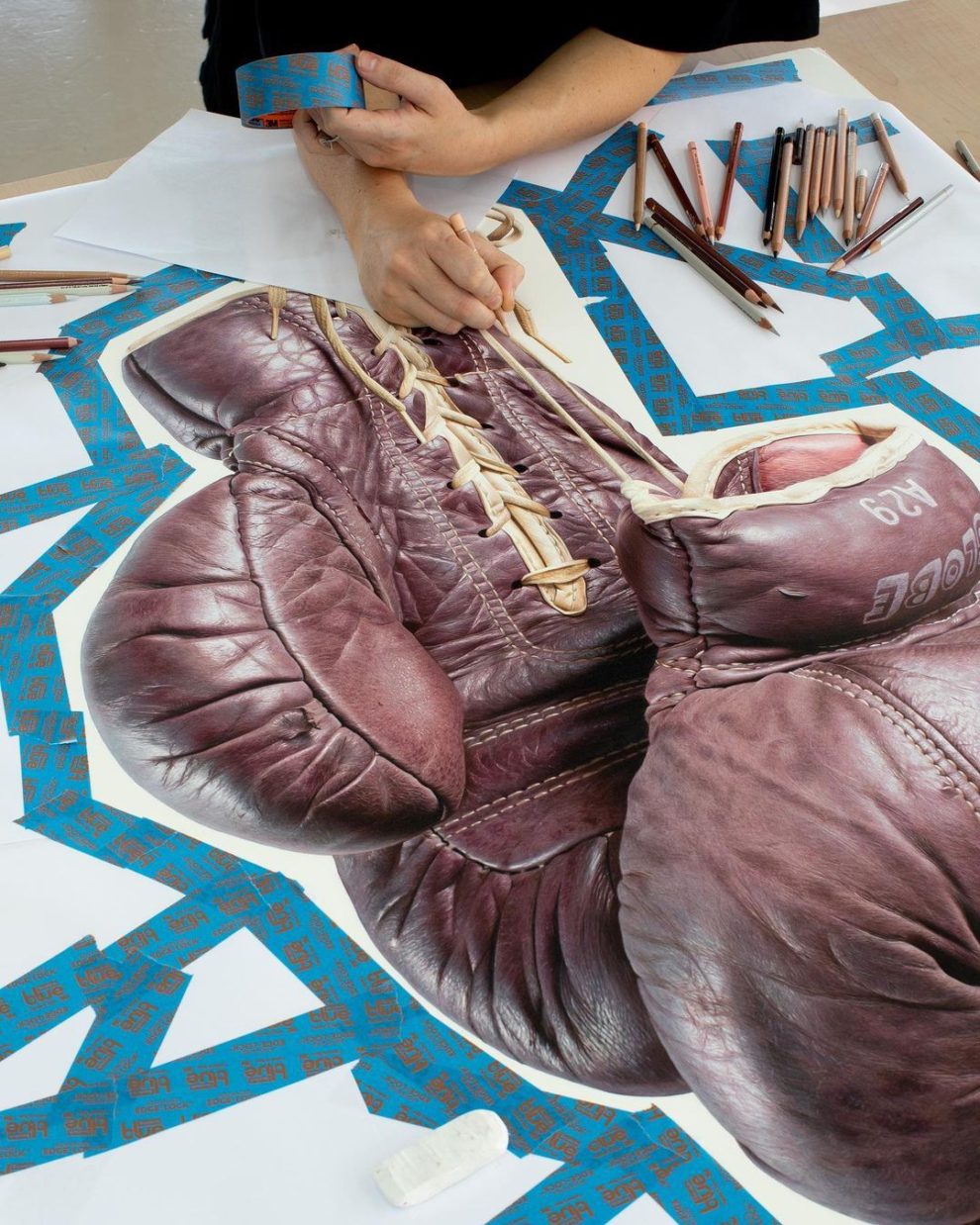 The Ultra-Realistic, Three-Dimensional Paintings of CJ Hendry » Design ...
