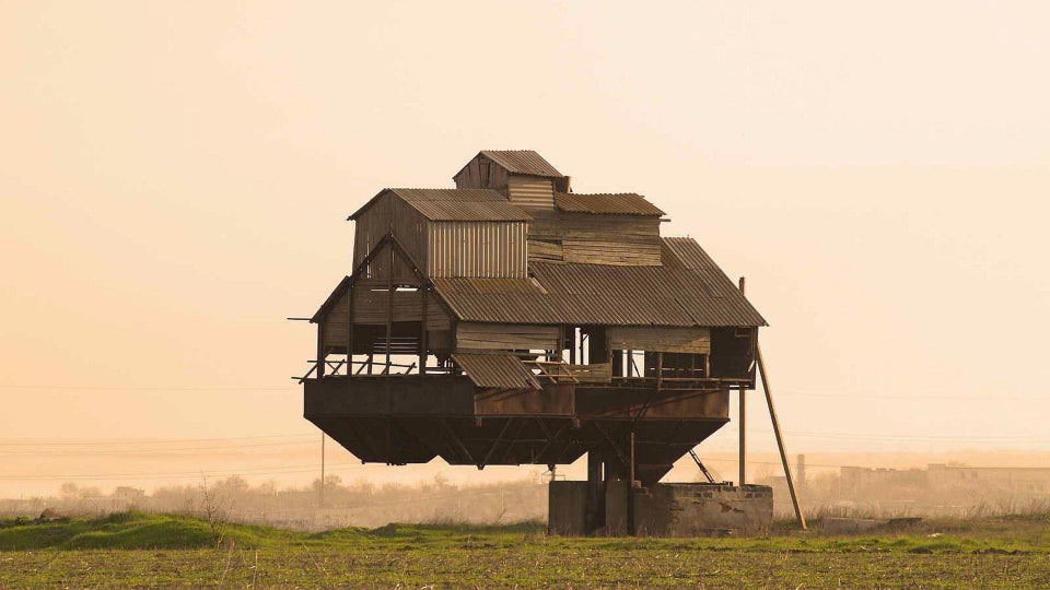50 Times Architects Made Buildings That Look Cool But Were ...