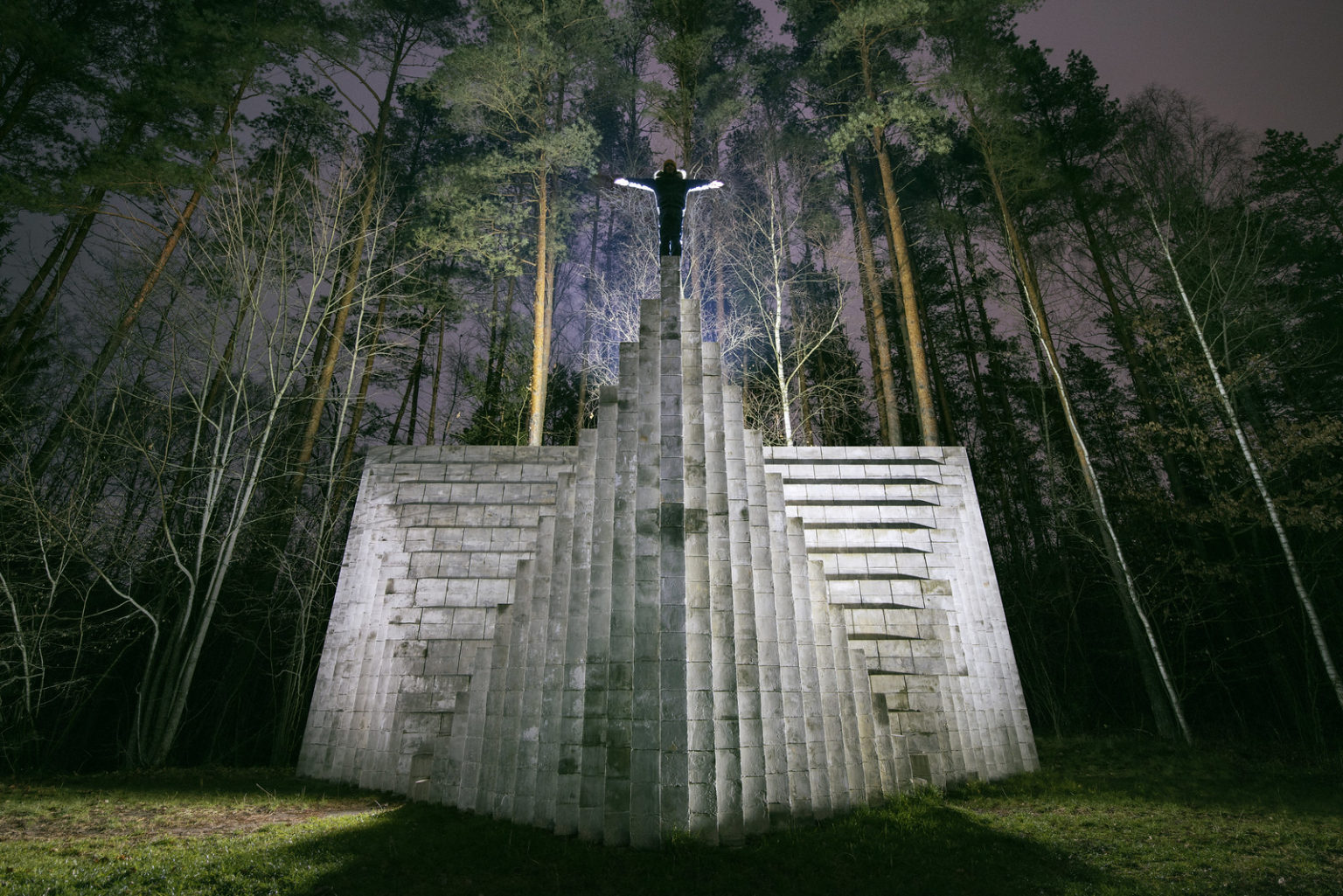 “Eternal Monuments in The Dark”: Photograher Captures Brutalist Beauty ...