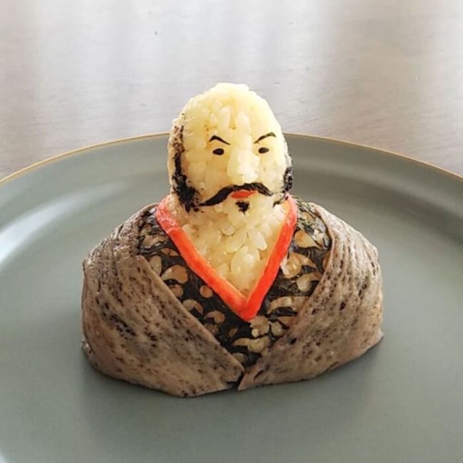 Japanese Artist Makes Rice Balls Of Popular Characters, Animals ...