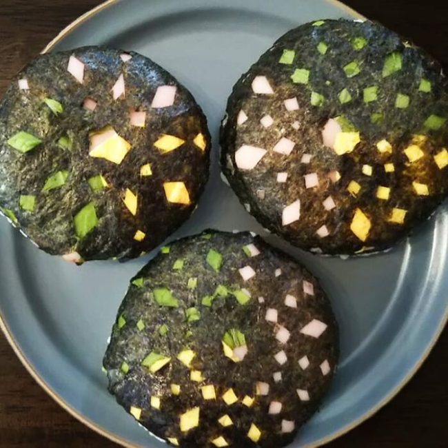 Japanese Artist Makes Rice Balls Of Popular Characters, Animals ...