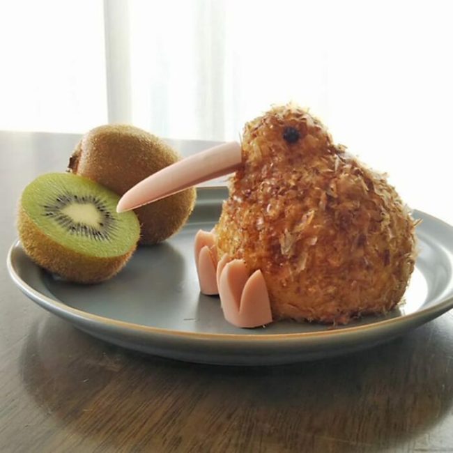Japanese Artist Makes Rice Balls Of Popular Characters, Animals ...
