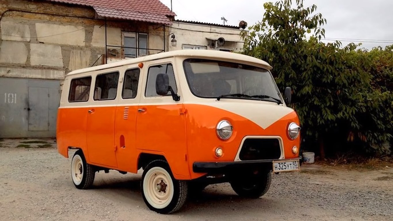 “UAZ Bukhanka”: Russia’s Most Legendary Off-Road Vechicle for Bizarre ...