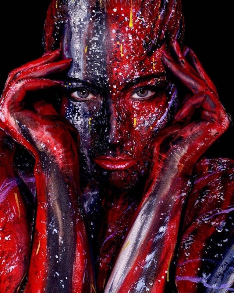 “Spot the Body!”: Meet the Artist Transforming Human Bodies Into ...