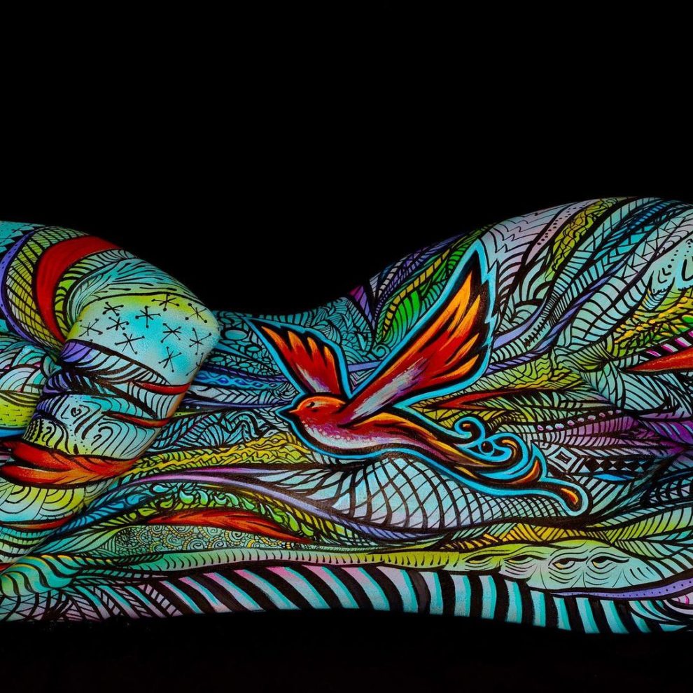 “Spot the Body!”: Meet the Artist Transforming Human Bodies Into ...
