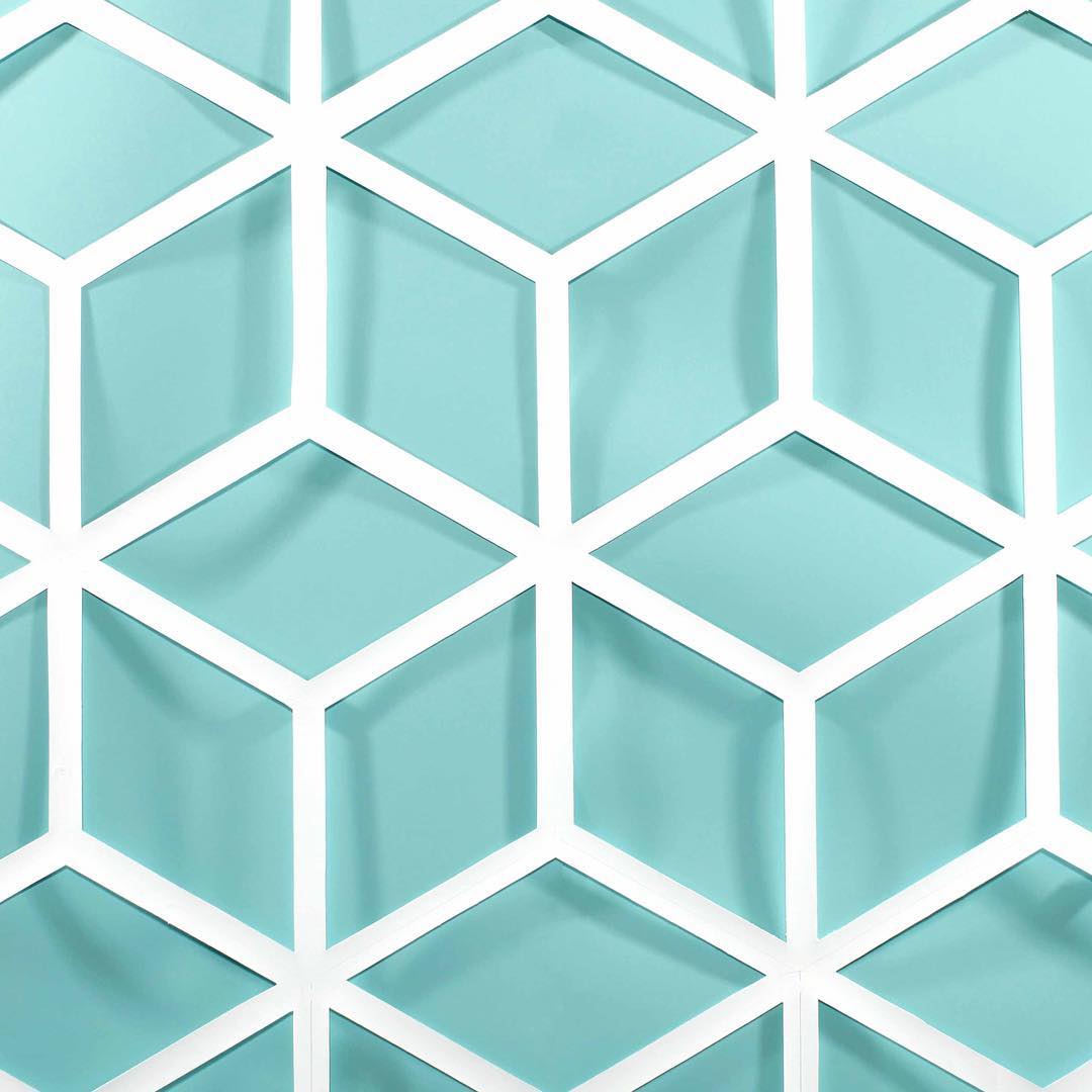 A Photographer’s Backdrops Move to The Foreground » Design You Trust