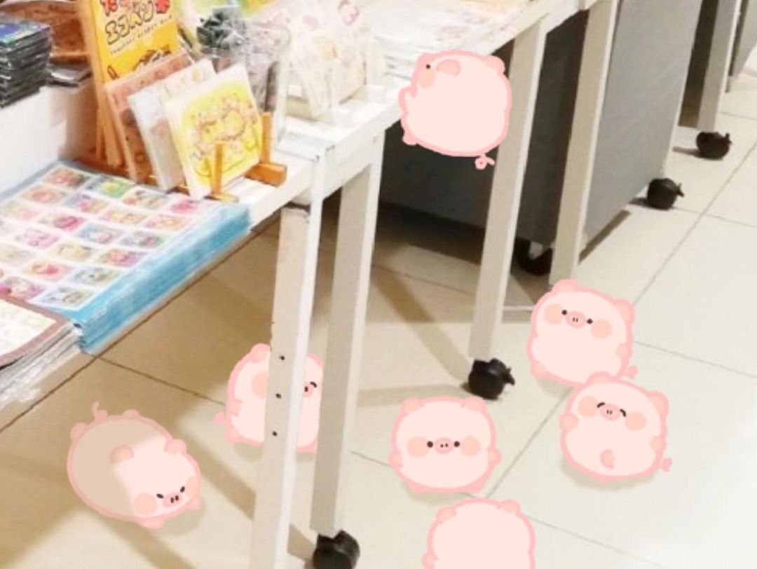 Megumi Fujimoto’s Cute Fat Piglets » Design You Trust — Design Daily ...