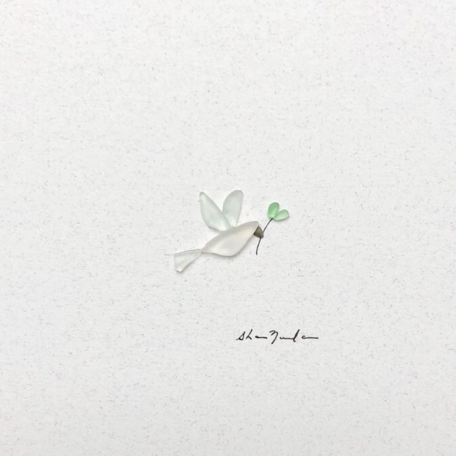 Canadian Artist Sharon Nowlan Creates Stunning and Enchanting Pebble ...