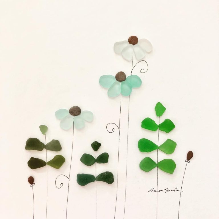 Canadian Artist Sharon Nowlan Creates Stunning and Enchanting Pebble ...
