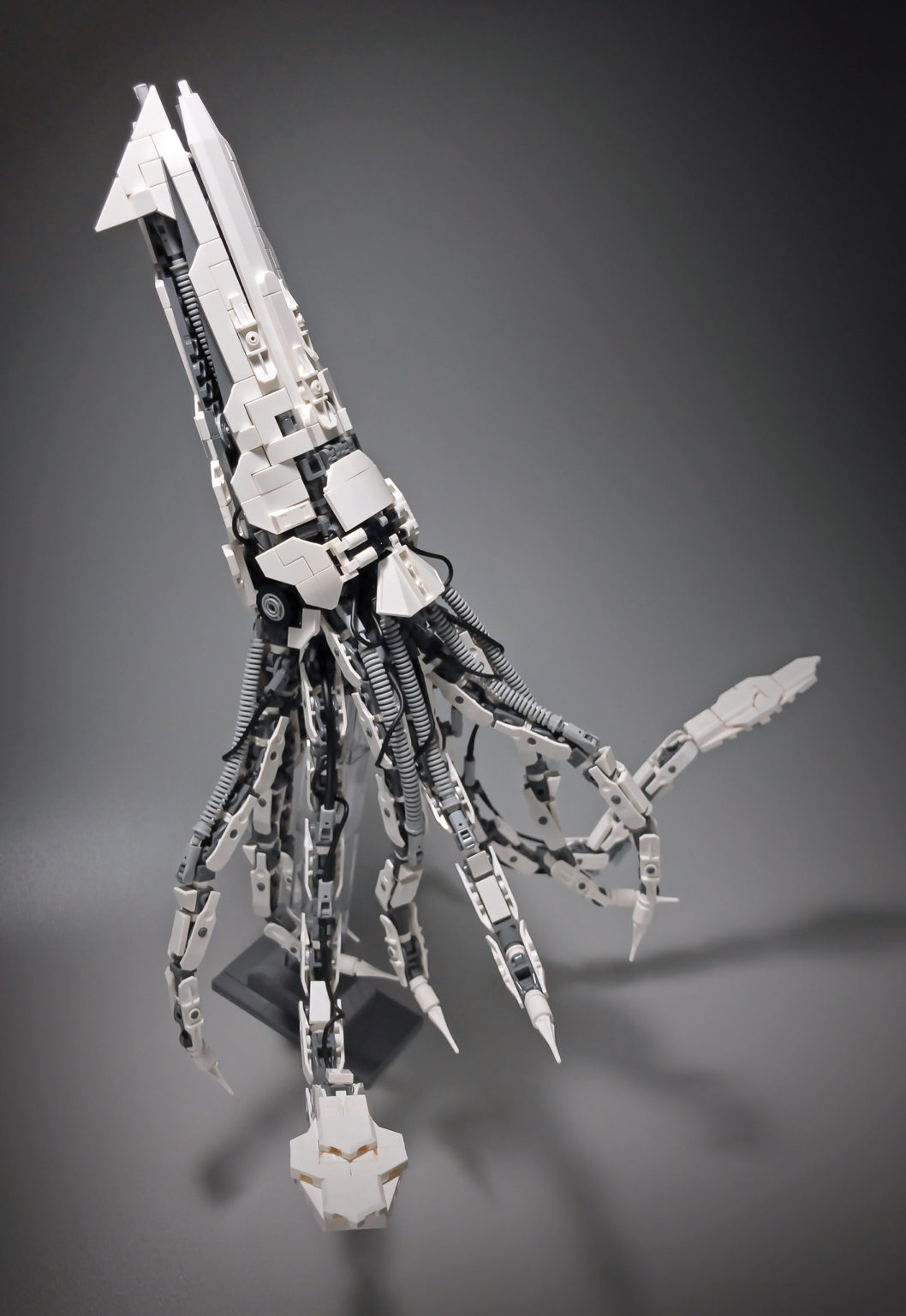 Japanese Artist Creates Superb Mecha Creatures Out of LEGO Bricks ...