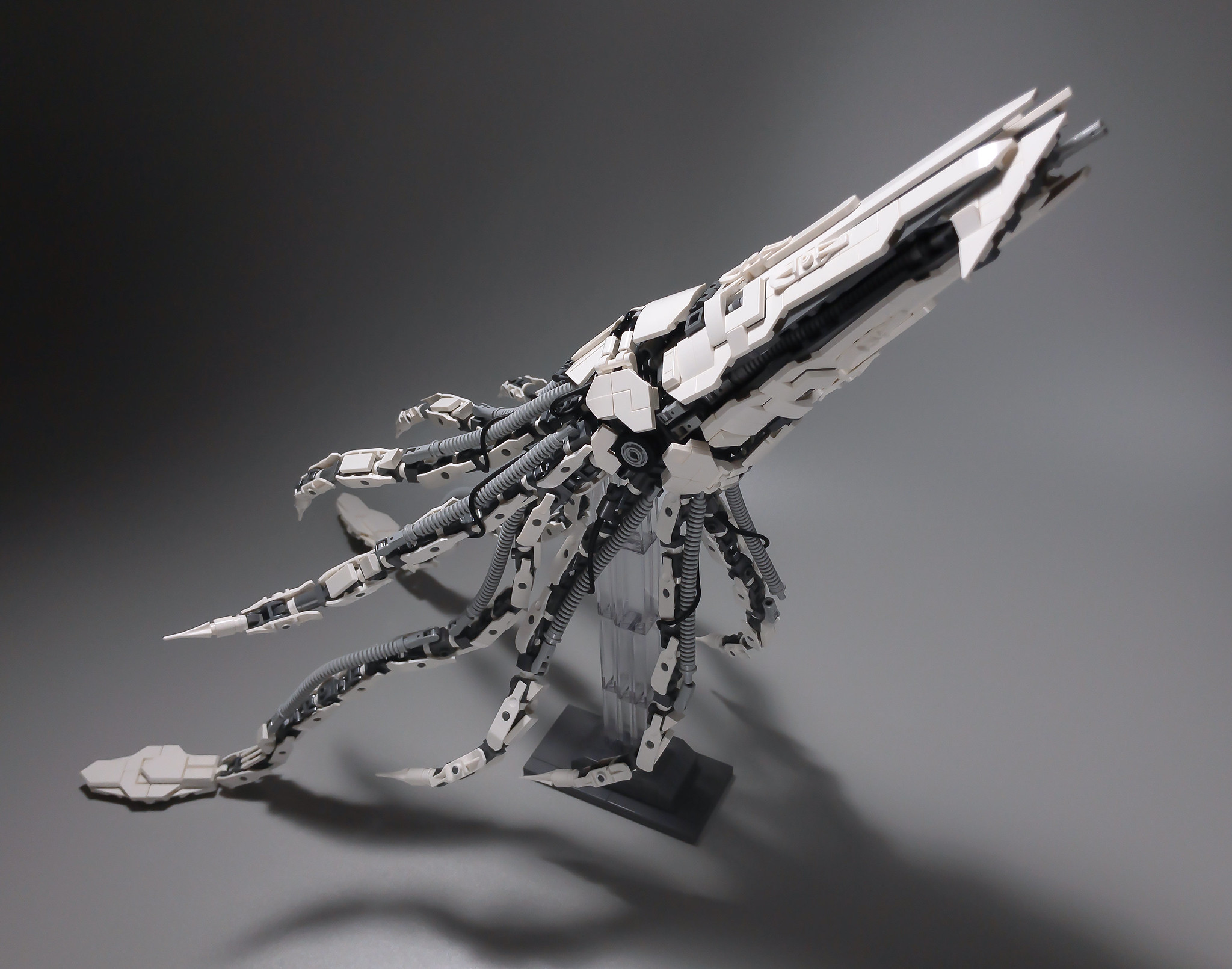 Japanese Artist Creates Superb Mecha Creatures Out of LEGO Bricks ...