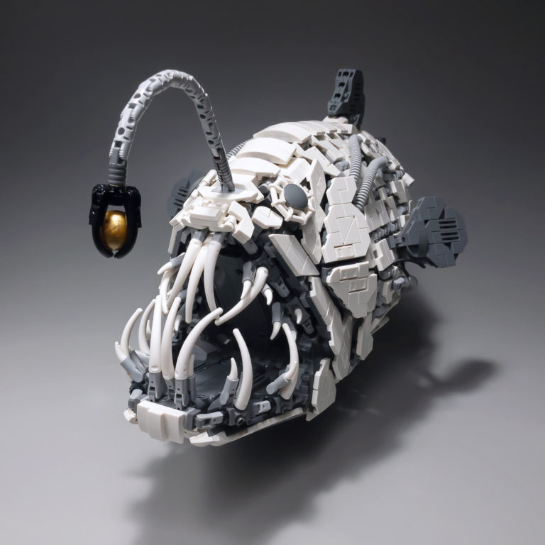 Japanese Artist Creates Superb Mecha Creatures Out of LEGO Bricks ...