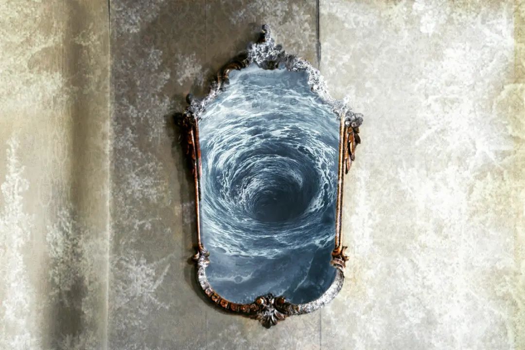 “Look At Usual Things With Unusual Eyes”: Artist Creates Surreal Images ...