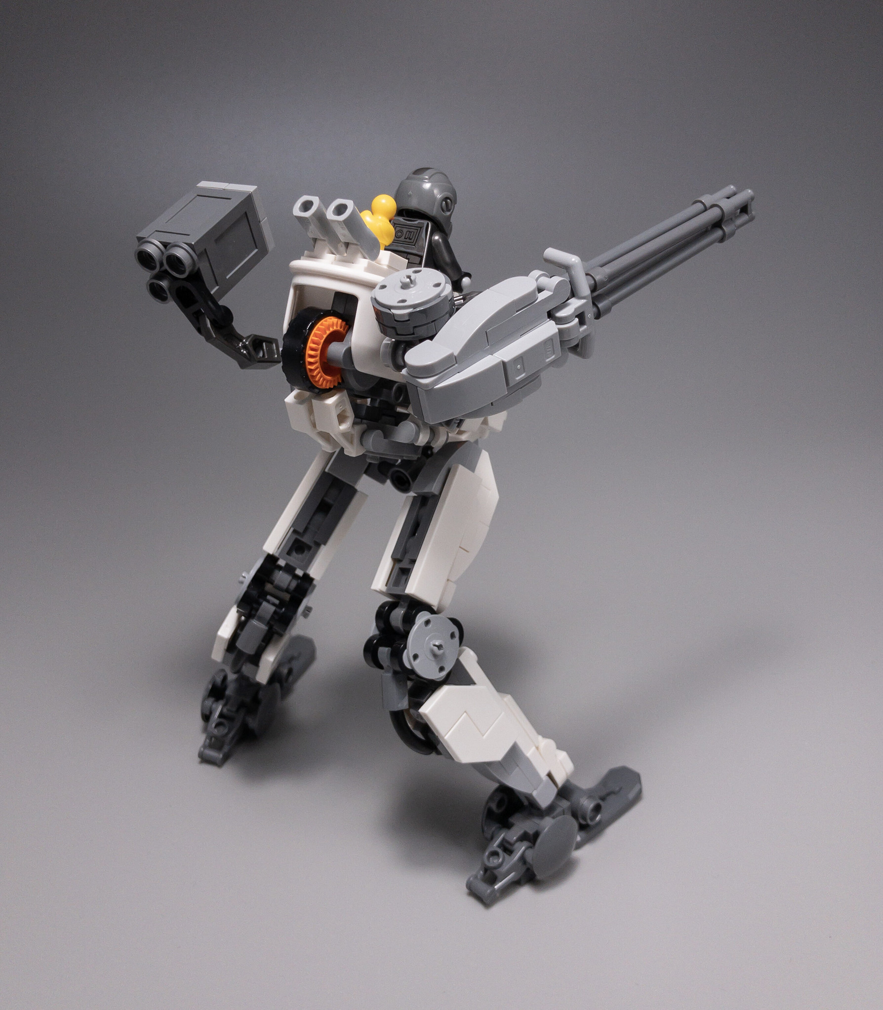 Japanese Artist Creates Superb Mecha Creatures Out of LEGO Bricks ...