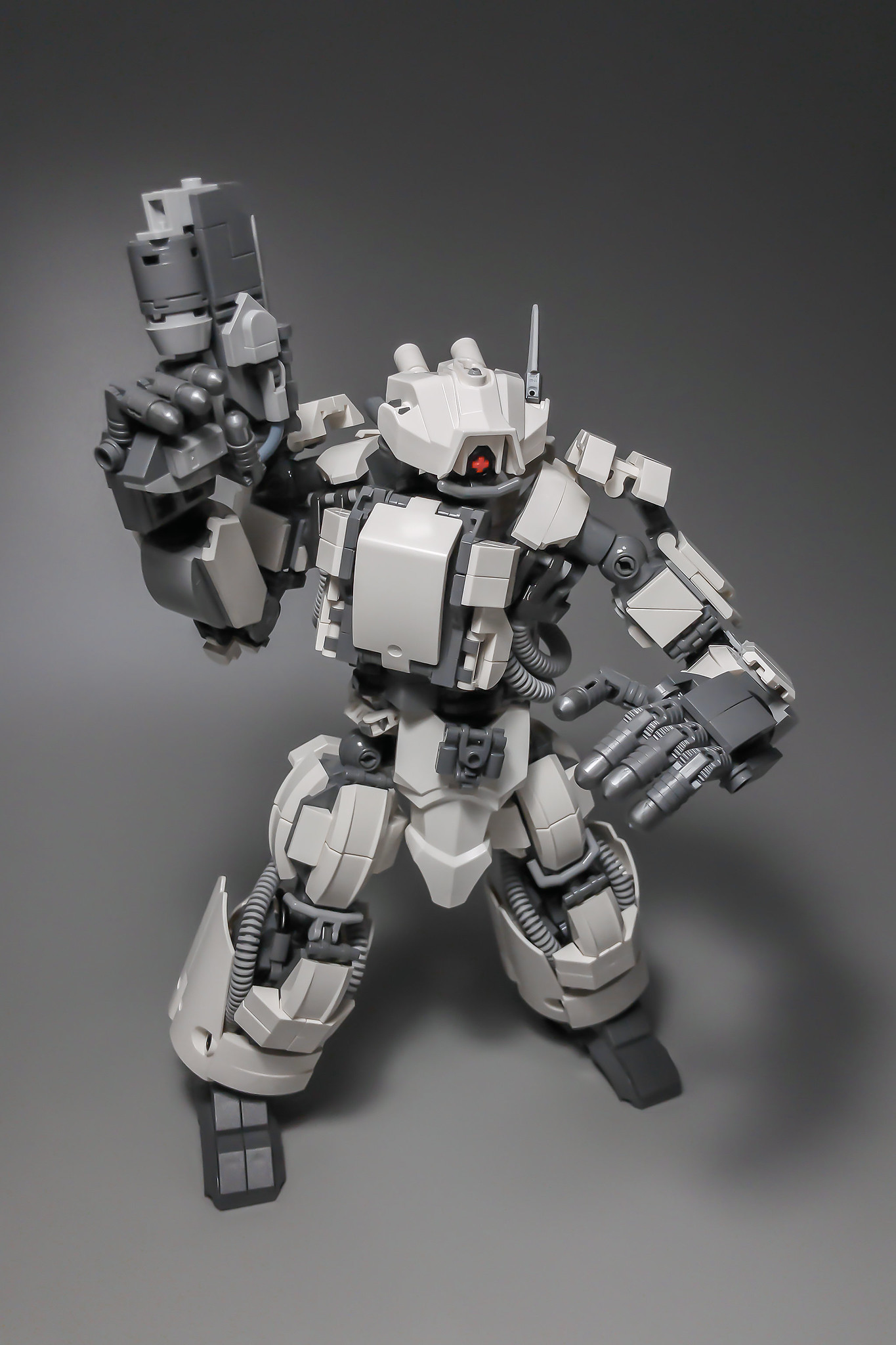 Japanese Artist Creates Superb Mecha Creatures Out of LEGO Bricks ...